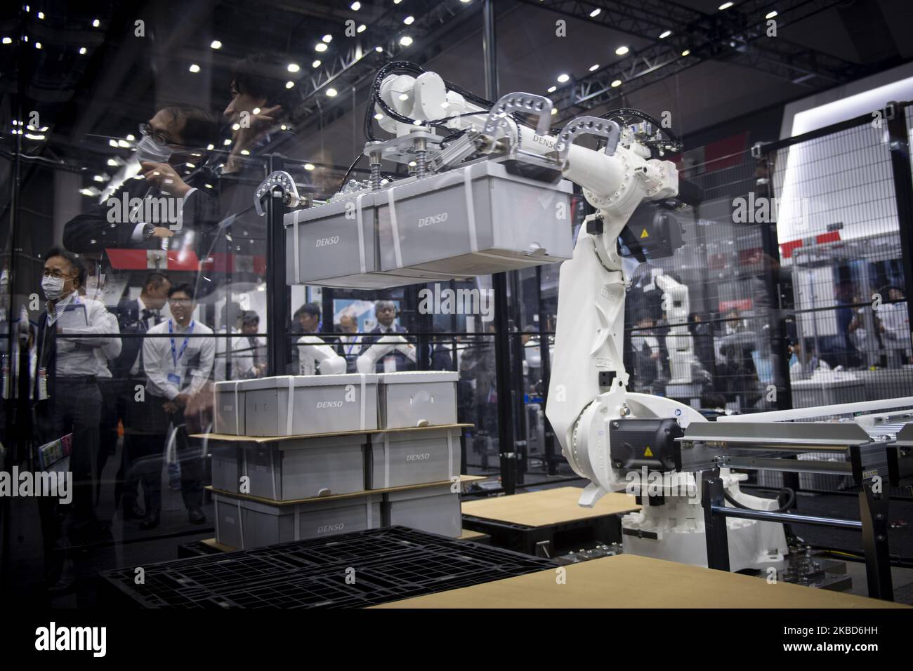 Le géant de la robotique industrielle est exposé à l'exposition ...