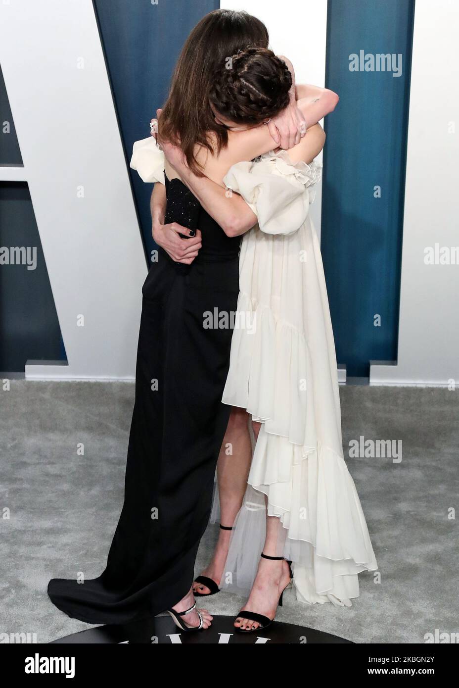 Margaret qualley and rainey qualley Banque de photographies et d’images ...
