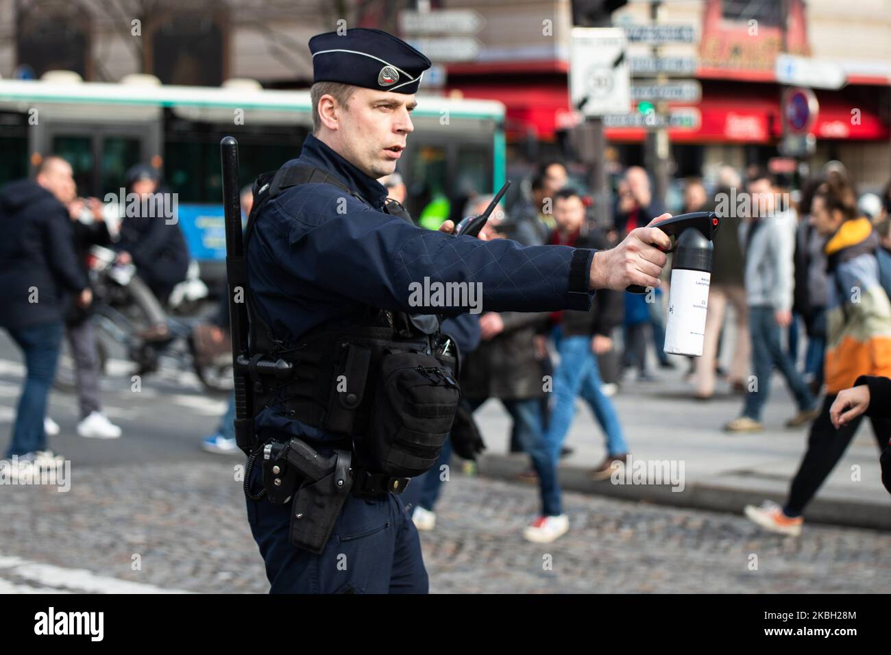 De la place du palais royal Banque de photographies et d’images à haute ...