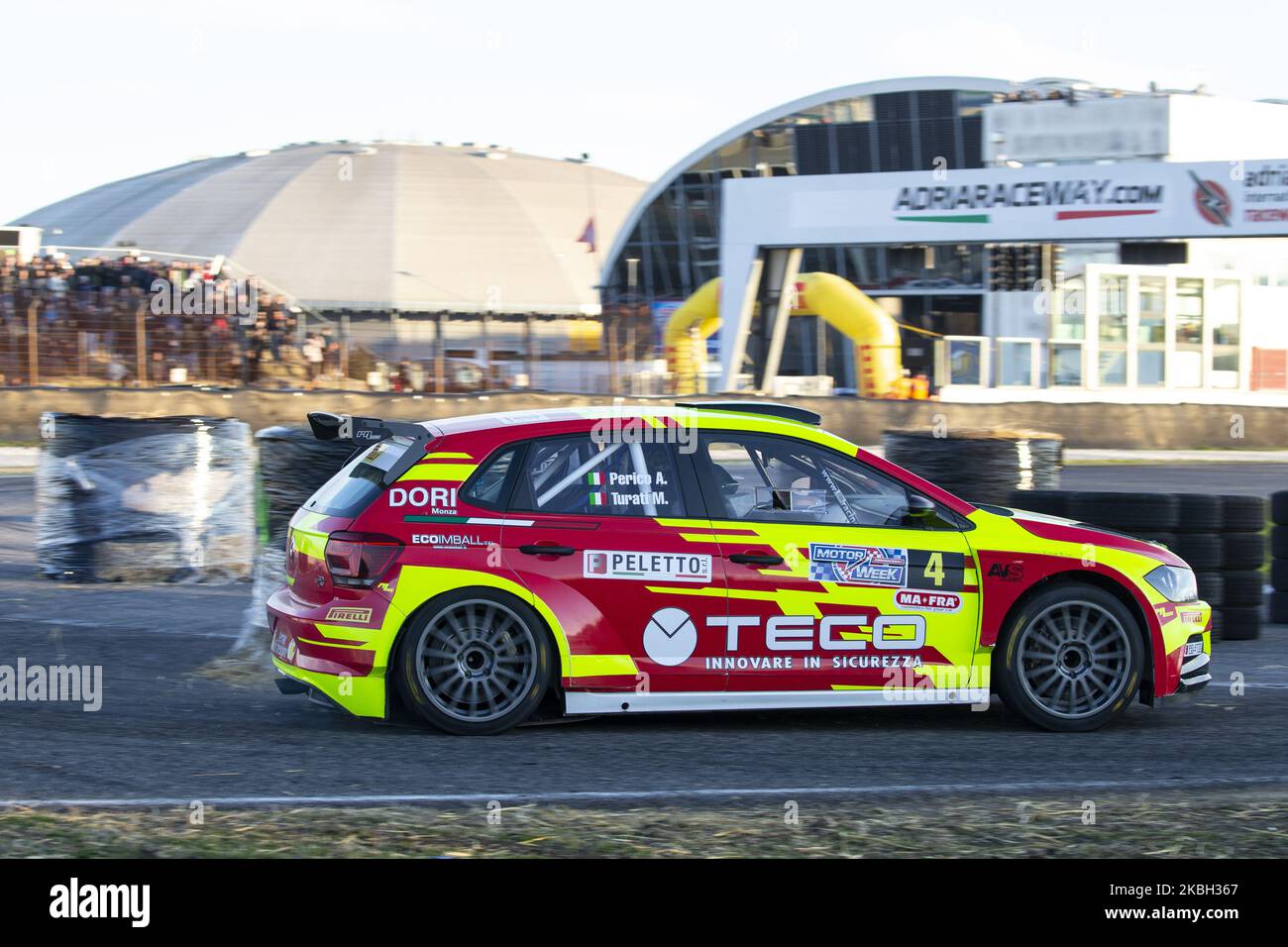 Perico Turati pilotant le VW Polo GTI PA Racing R5 est en compétition ...