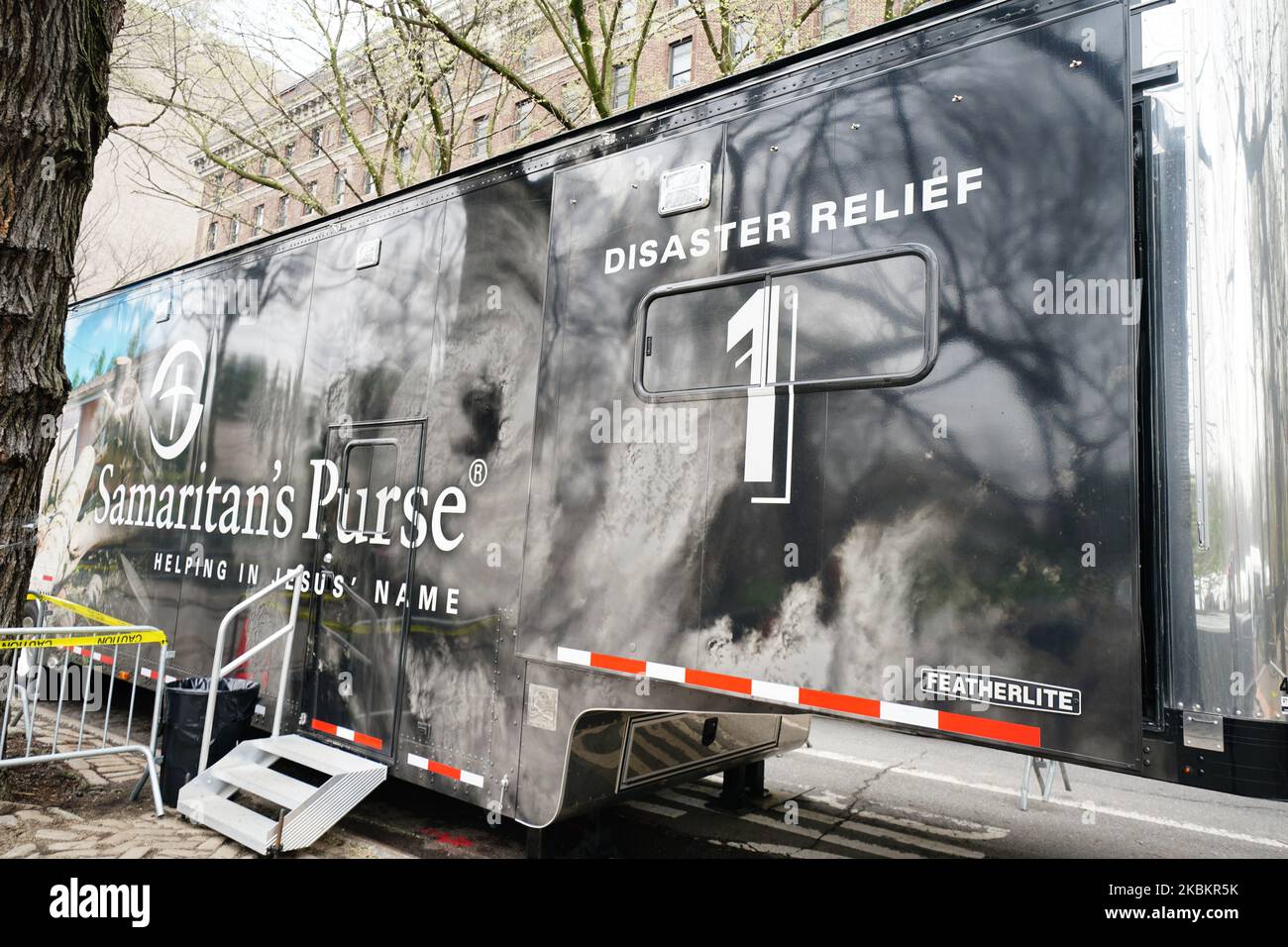 Samaritans purse Banque de photographies et d’images à haute résolution ...