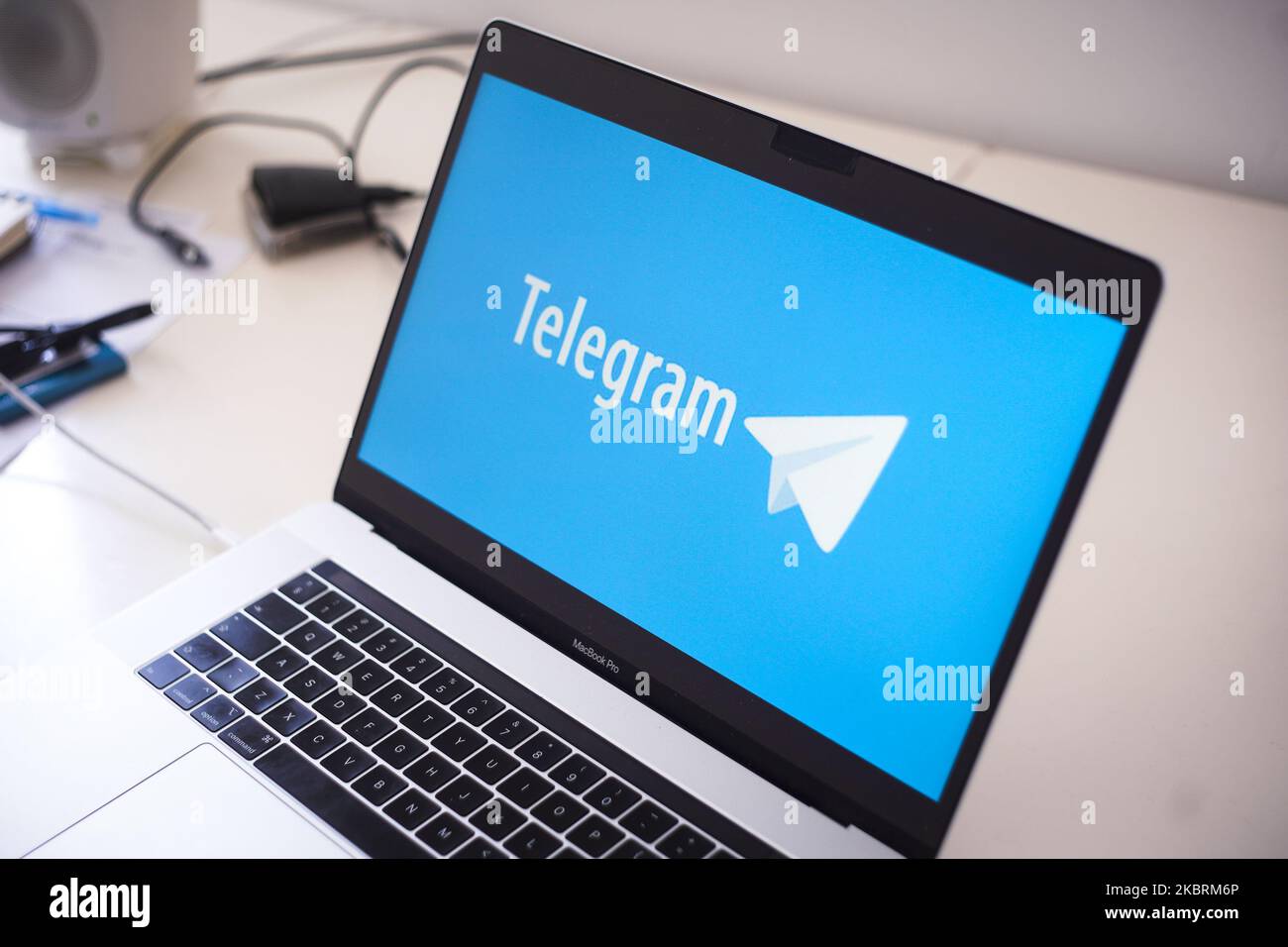 Le logo de l'application de messagerie instantanée Telegram est visible ...
