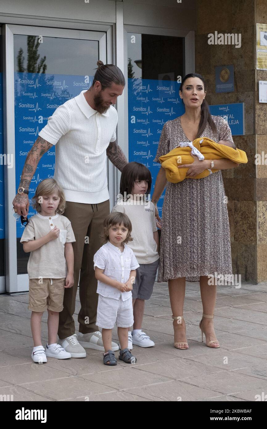 Le joueur du Real Madrid Sergio Ramos et son épouse Pilar Rubio ...