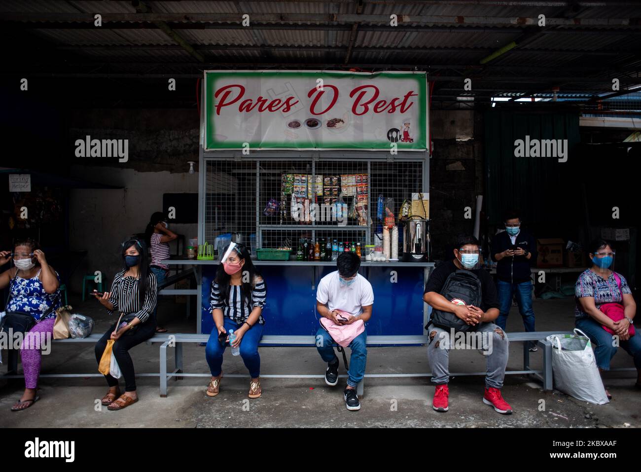 Borne e jeepney Banque de photographies et d’images à haute résolution ...