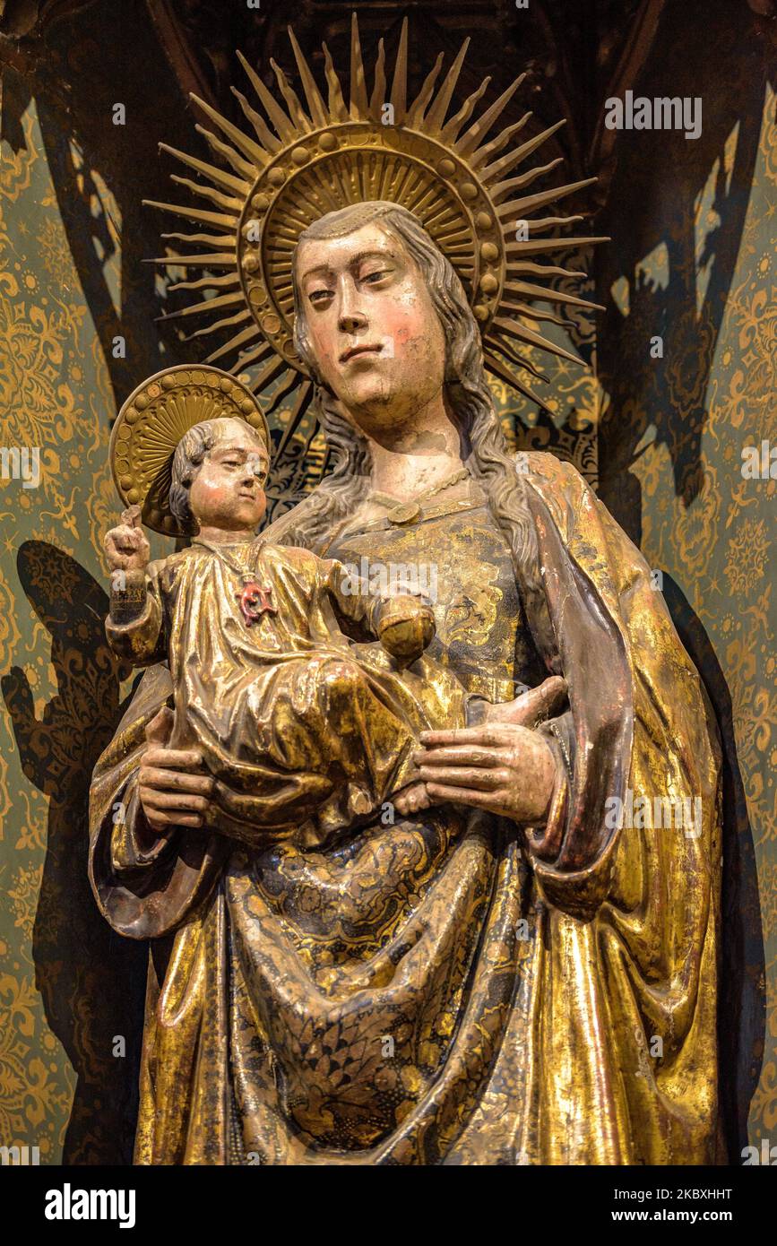 Retable Dans L abside De La Basilique De Sant Feliu G rone Catalogne Retable Dans L abside De La Basilique De Sant Feliu G rone Catalogne