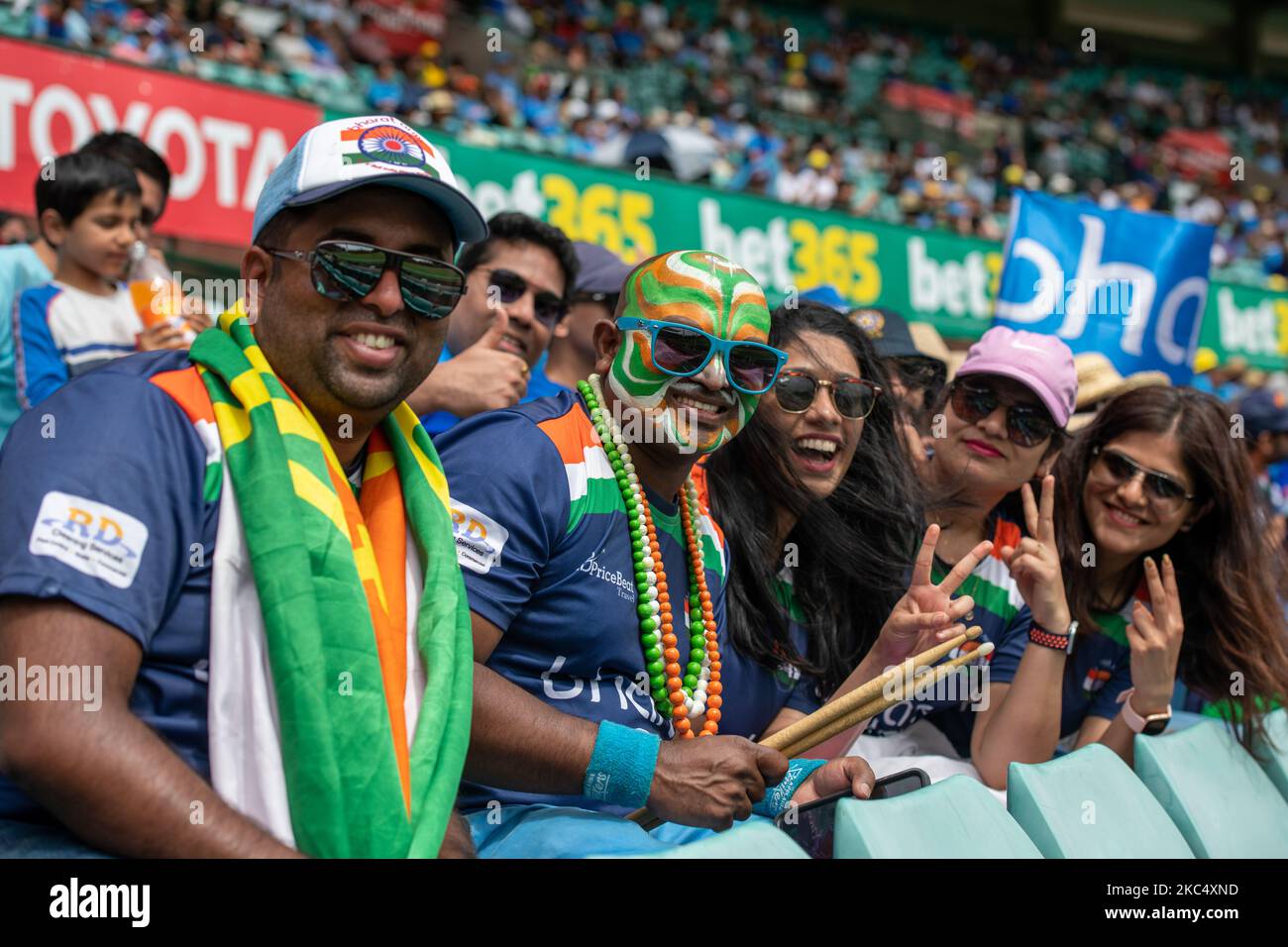 Indian fans Banque de photographies et d’images à haute résolution - Alamy