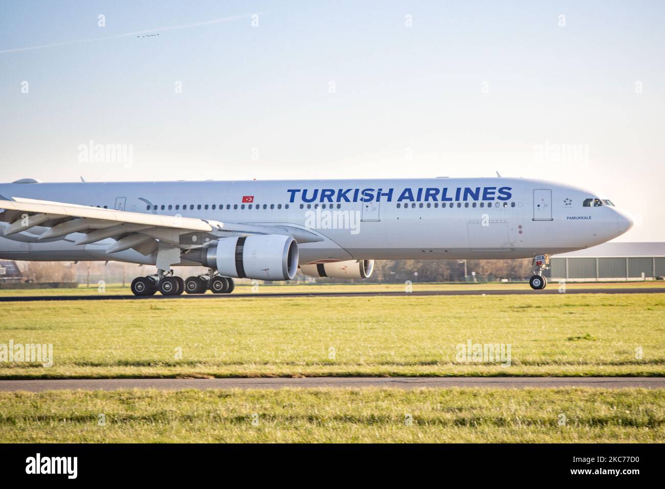 Moteur a330 cf6 Banque de photographies et d’images à haute résolution - Alamy