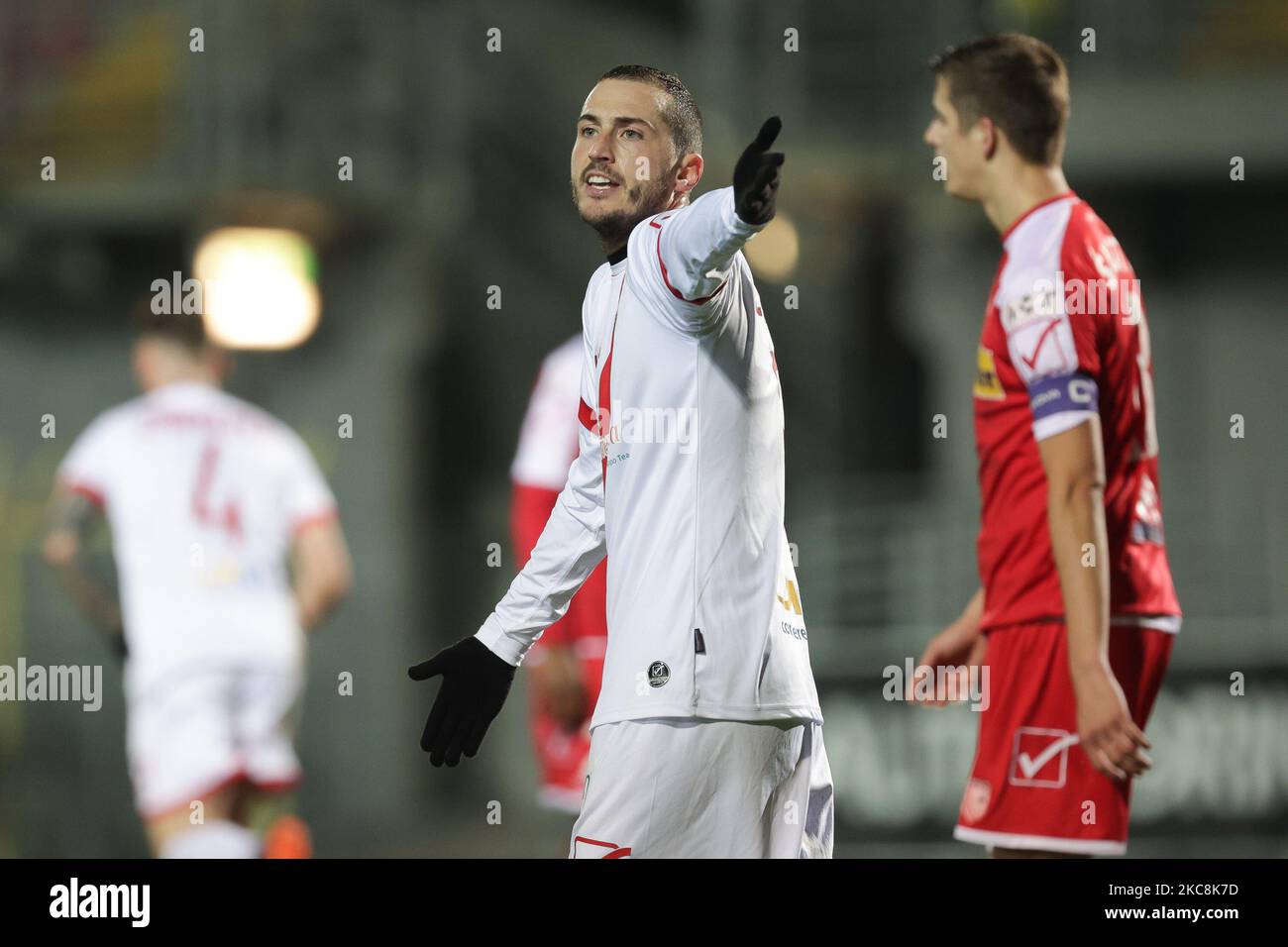 Simone ganz Banque de photographies et d’images à haute résolution - Alamy