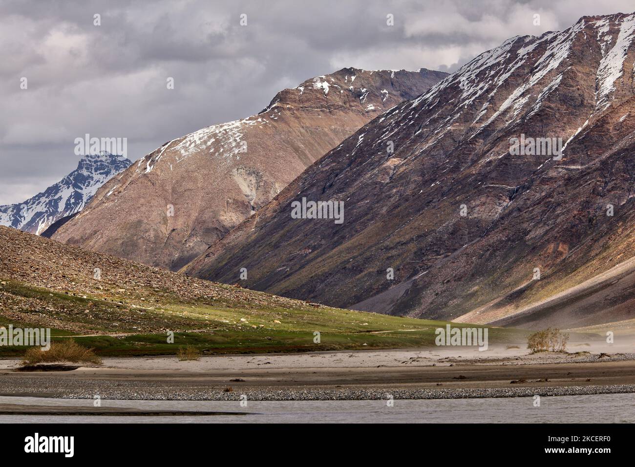 Glacier kargil ladakh Banque de photographies et d’images à haute ...