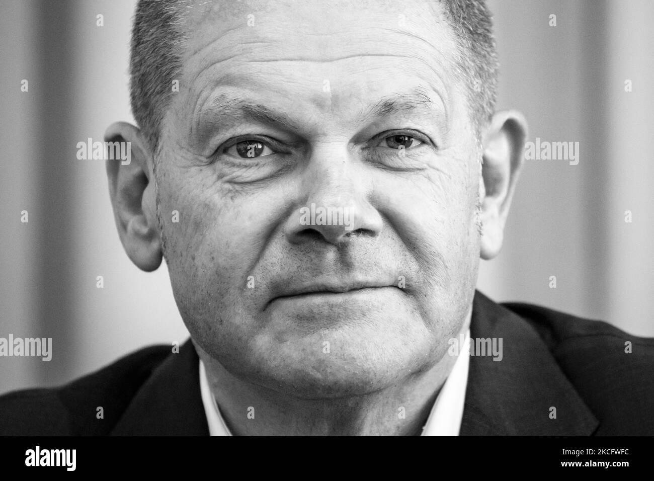 Skin suit Banque d'images noir et blanc - Alamy