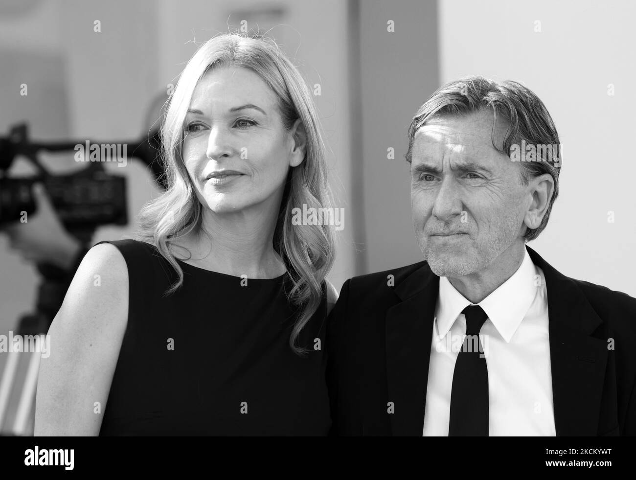 (NOTE DE LA RÉDACTION: L'image a été convertie en noir et blanc) Nikki ...