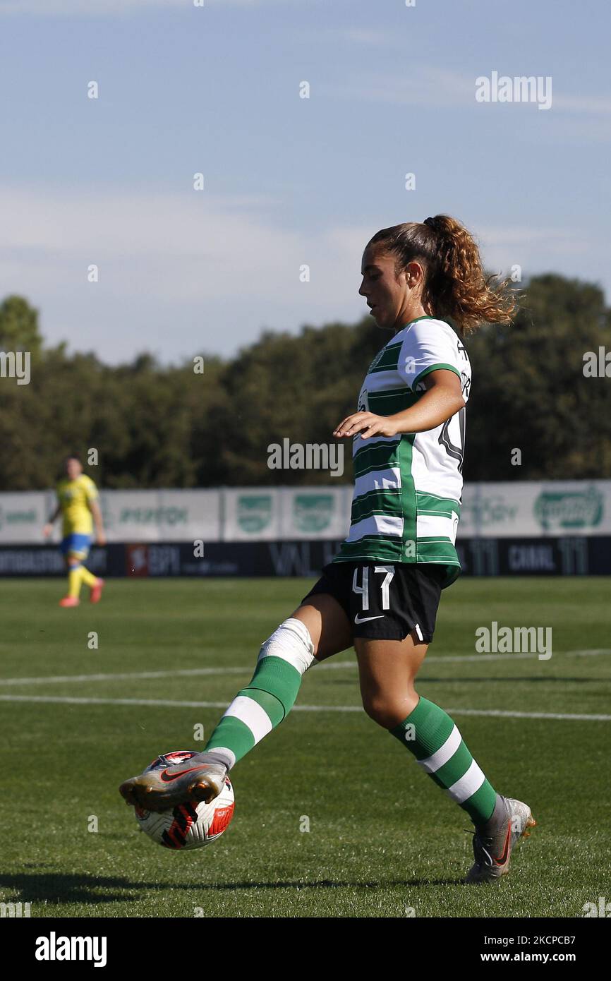 Mariana Rosa en action pendant le match de la Ligue BPI entre Sporting ...