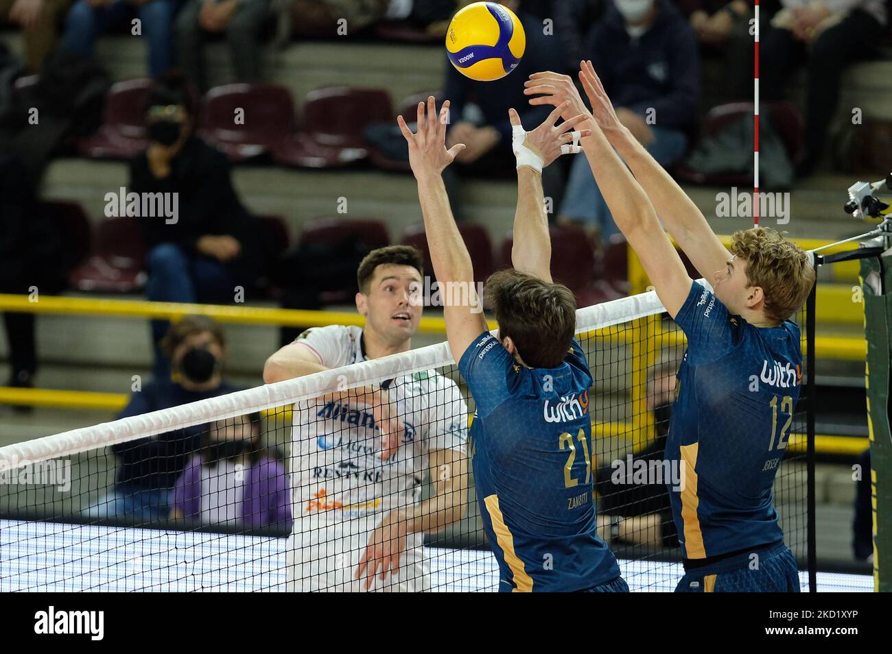 Spike de Thomas Jaeschke - Allianz Power Volley Milano pendant le ...