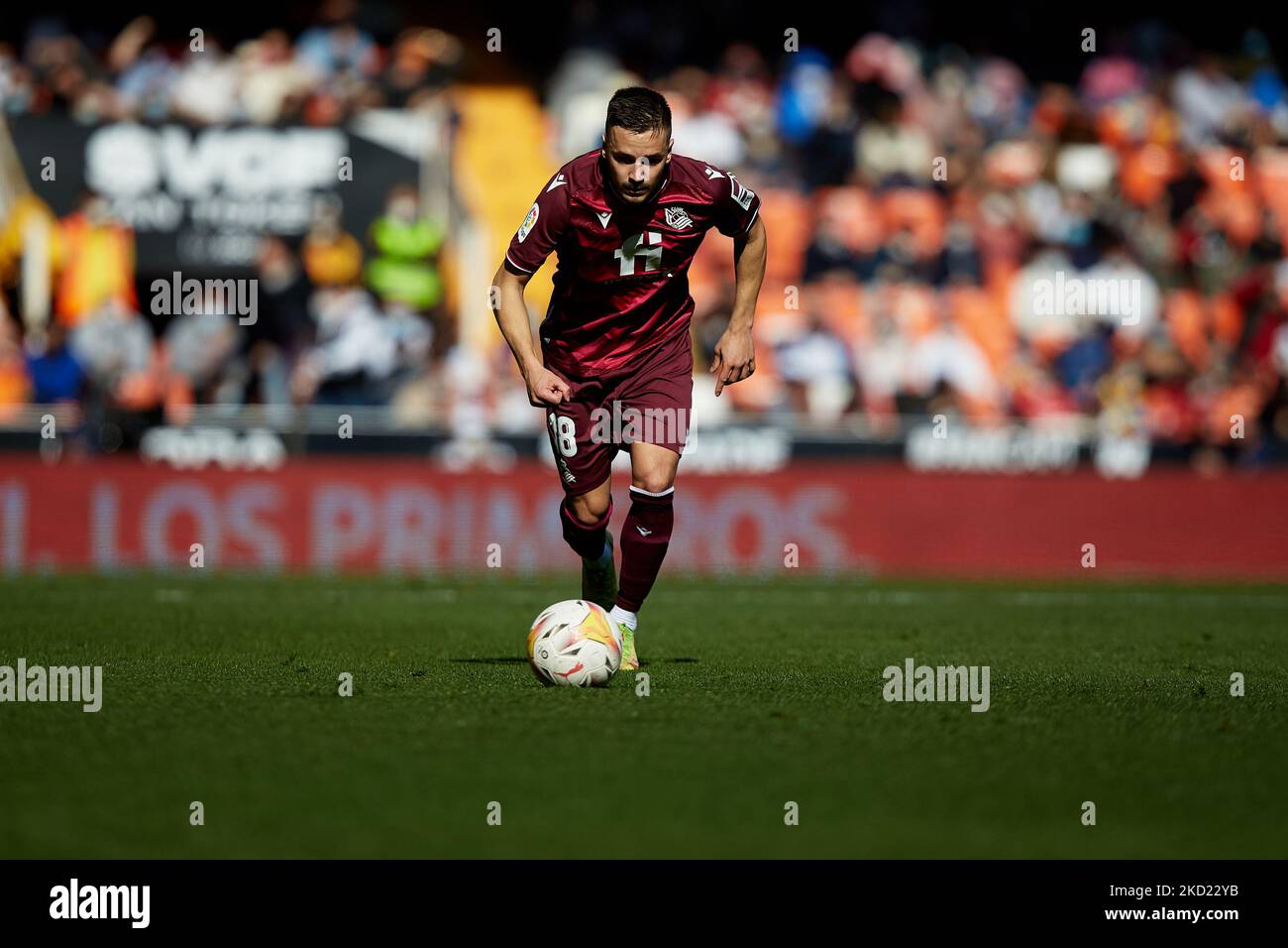 Andoni Gorosabel de Real Sociedad en action pendant le match de la Liga ...