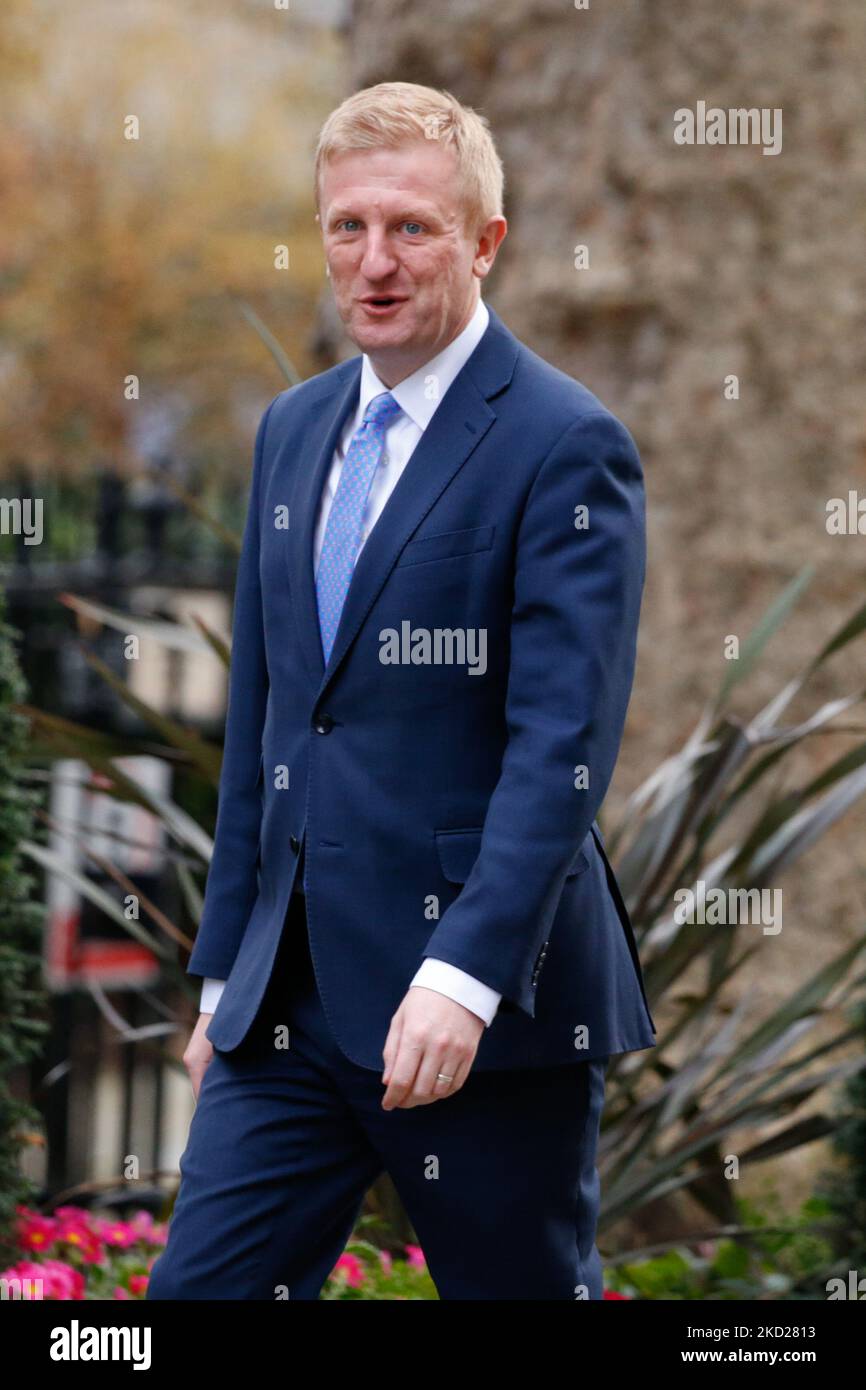 Oliver Dowden, ministre britannique du Cabinet sans portefeuille ...