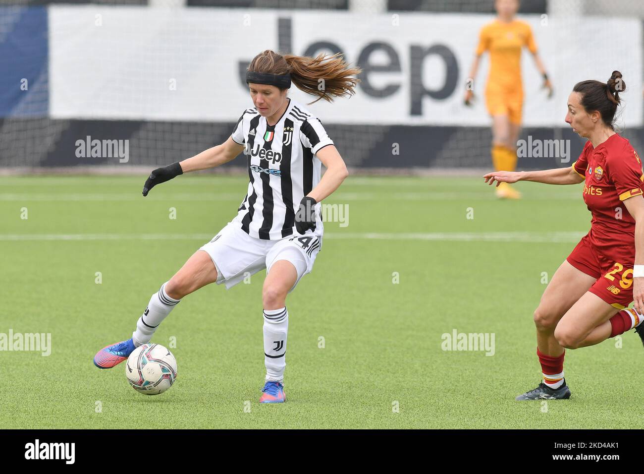 Sofie Pedersen de Juventus FC les femmes en action pendant le match de ...