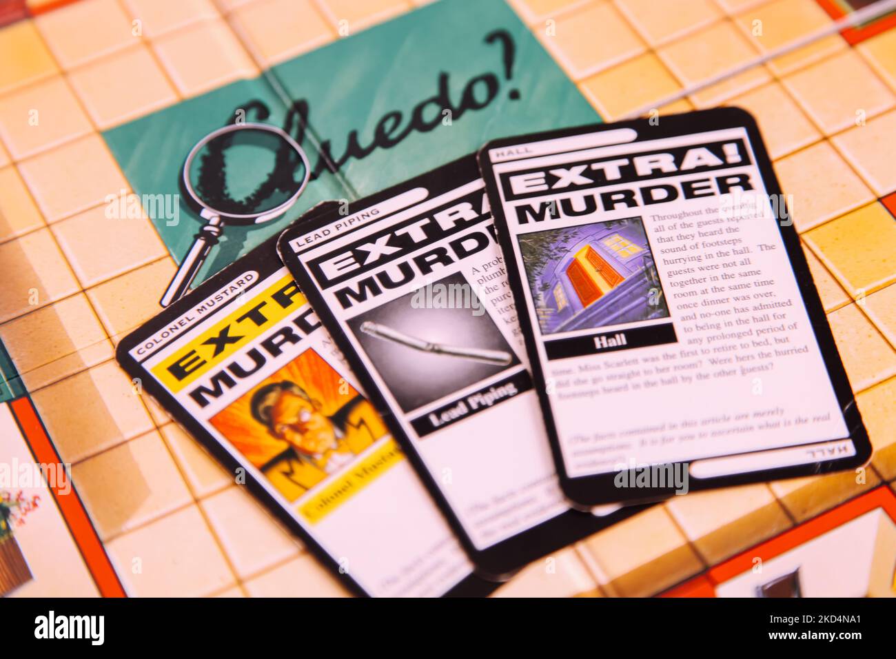 Jeu de société original de Cluedo de Waddingtons, Colonel Mustard avec ...