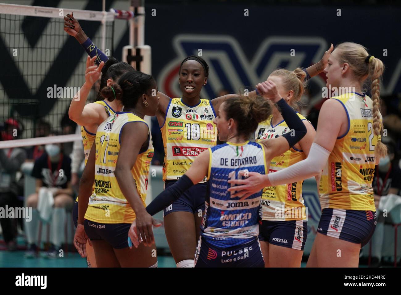 Imoco volley coneglianopendant vero volley monza Banque de ...