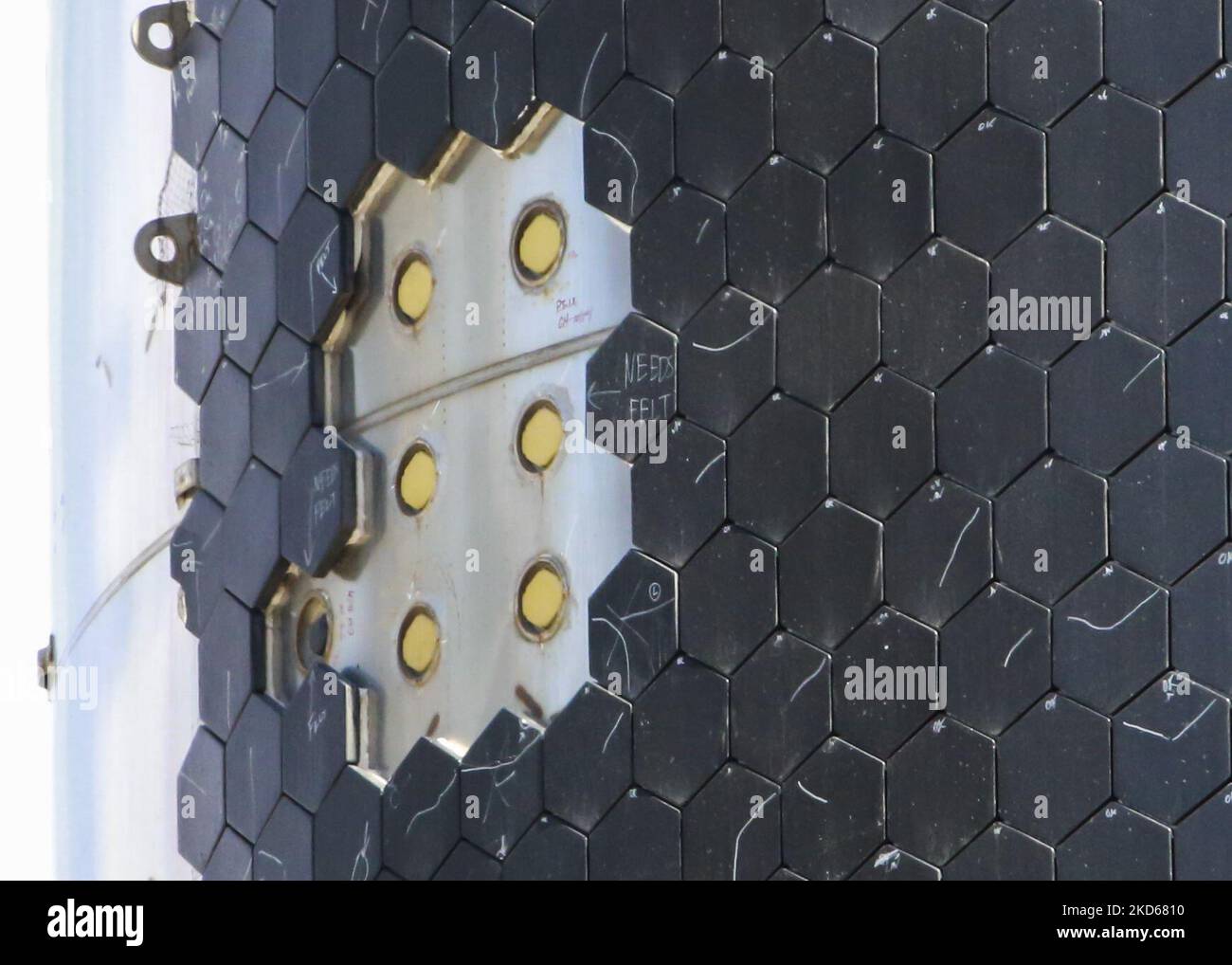 Détails du nouveau TPS SpaceX de Starship, un réseau de tuiles ...