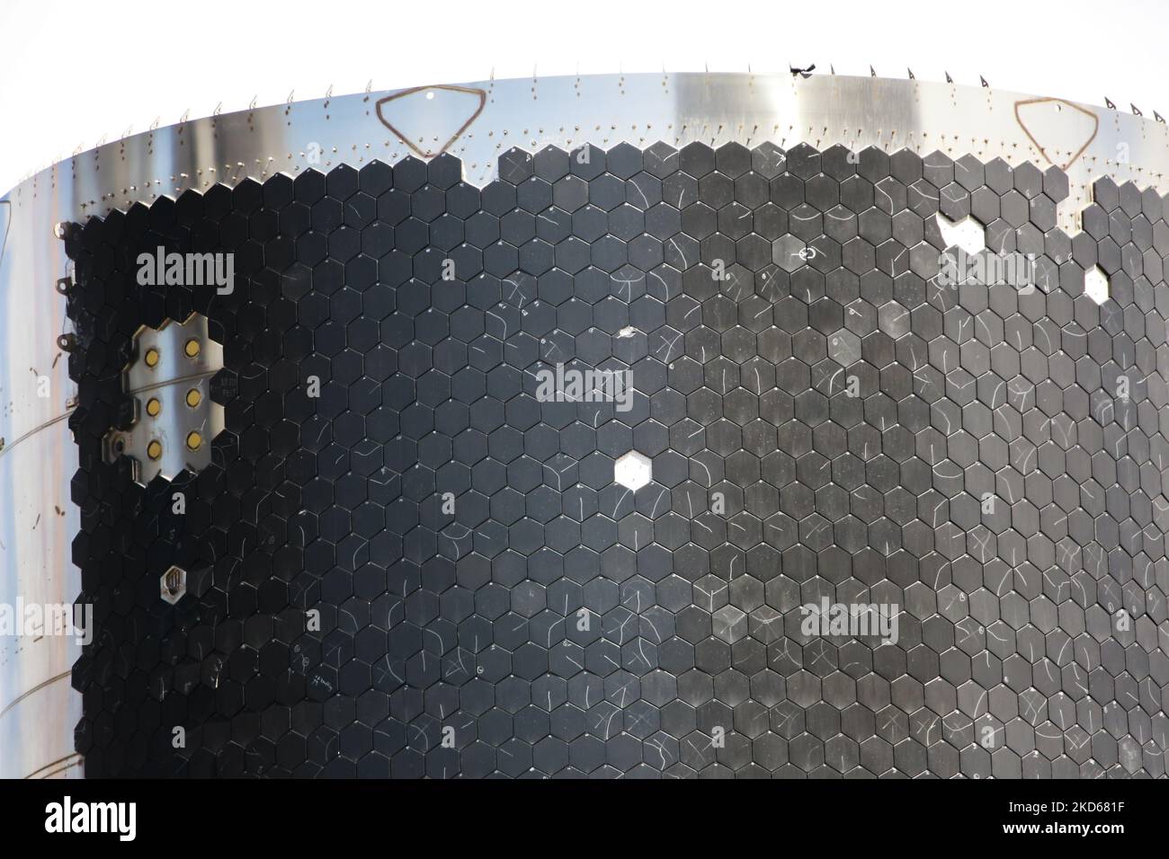 Détails du nouveau TPS SpaceX de Starship, un réseau de tuiles ...