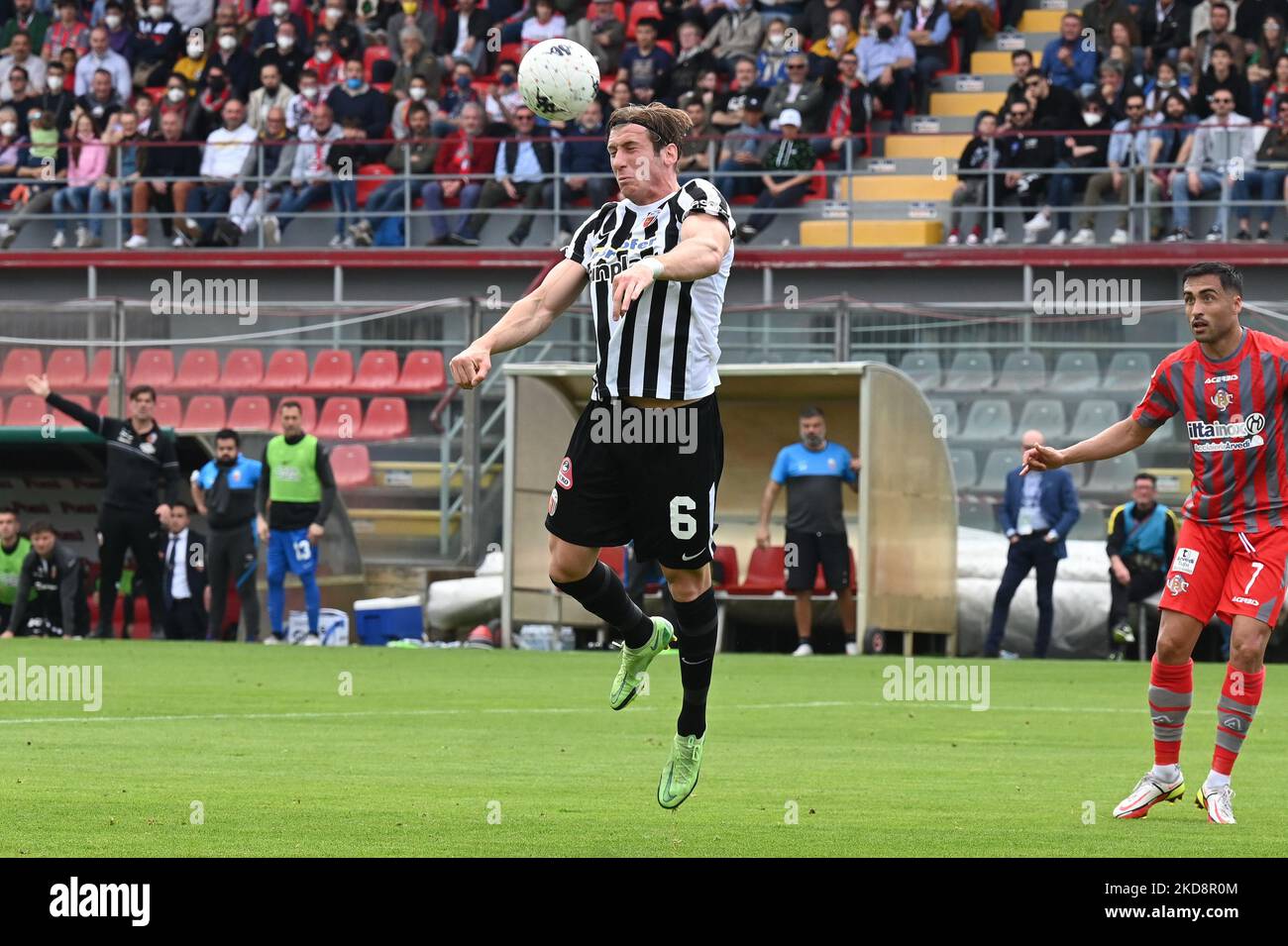 Nous cremonese v ascoli calcio Banque de photographies et d’images à ...