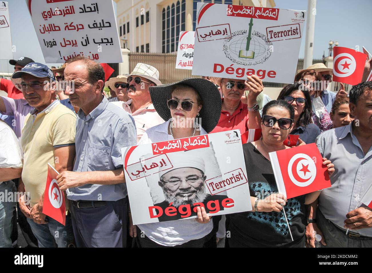 Al dustur al hurr Banque de photographies et d’images à haute ...