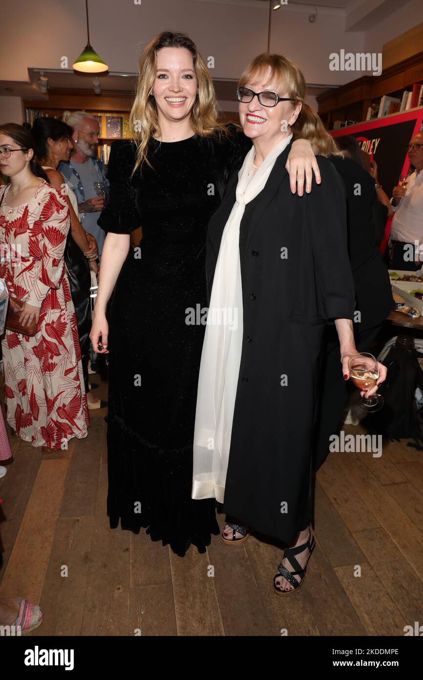 Talulah riley and elon musk Banque de photographies et d’images à haute ...