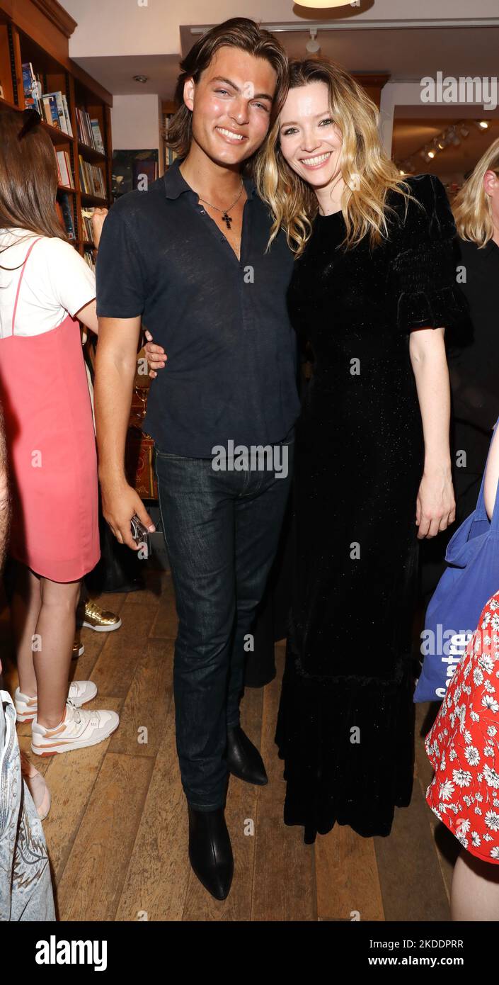 Talulah riley and elon musk Banque de photographies et d’images à haute ...