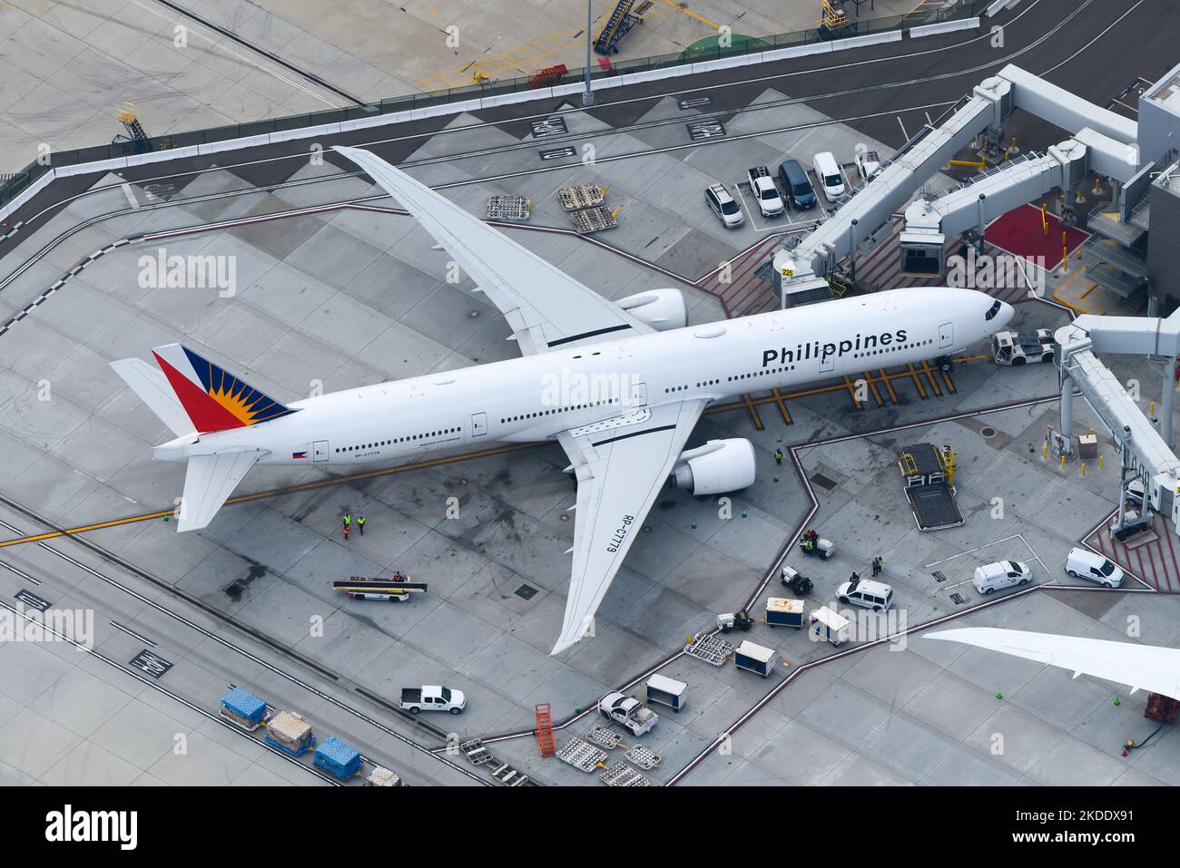 Avion Boeing 777 de Philippine Airlines stationné. Aircraft of ...