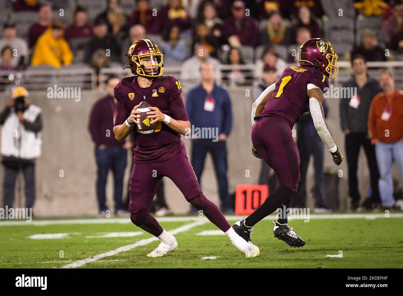 Third throw Banque de photographies et d’images à haute résolution - Alamy