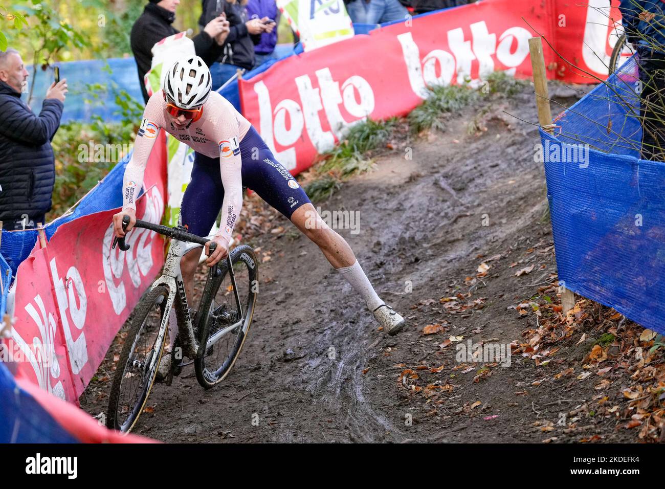 NAMUR, BELGIQUE - NOVEMBRE 5 : Tibor Del Grosso des pays-Bas pendant ...