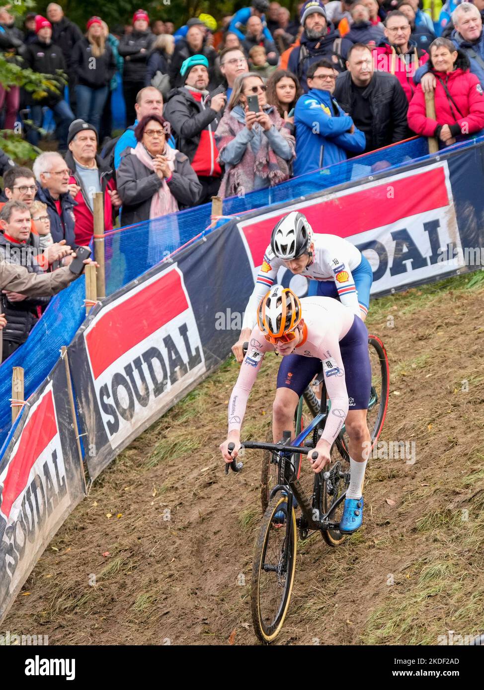 NAMUR, BELGIQUE - NOVEMBRE 6 : Jelte Jochems des pays-Bas pendant le ...