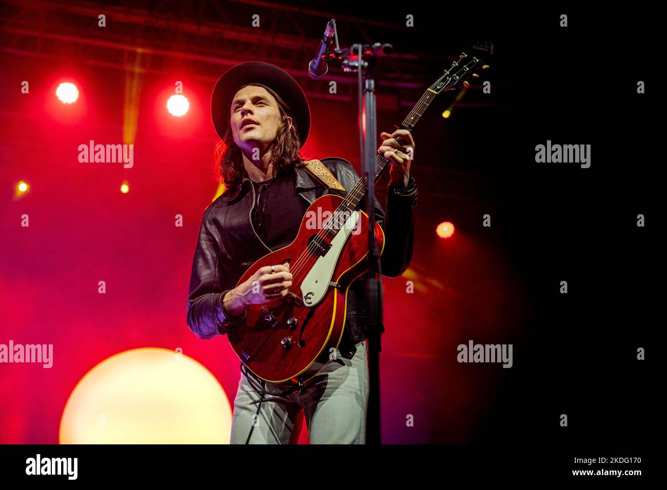 Italie 6 novembre 2022 la Baie James vit à fabrique Milan © Andrea ...