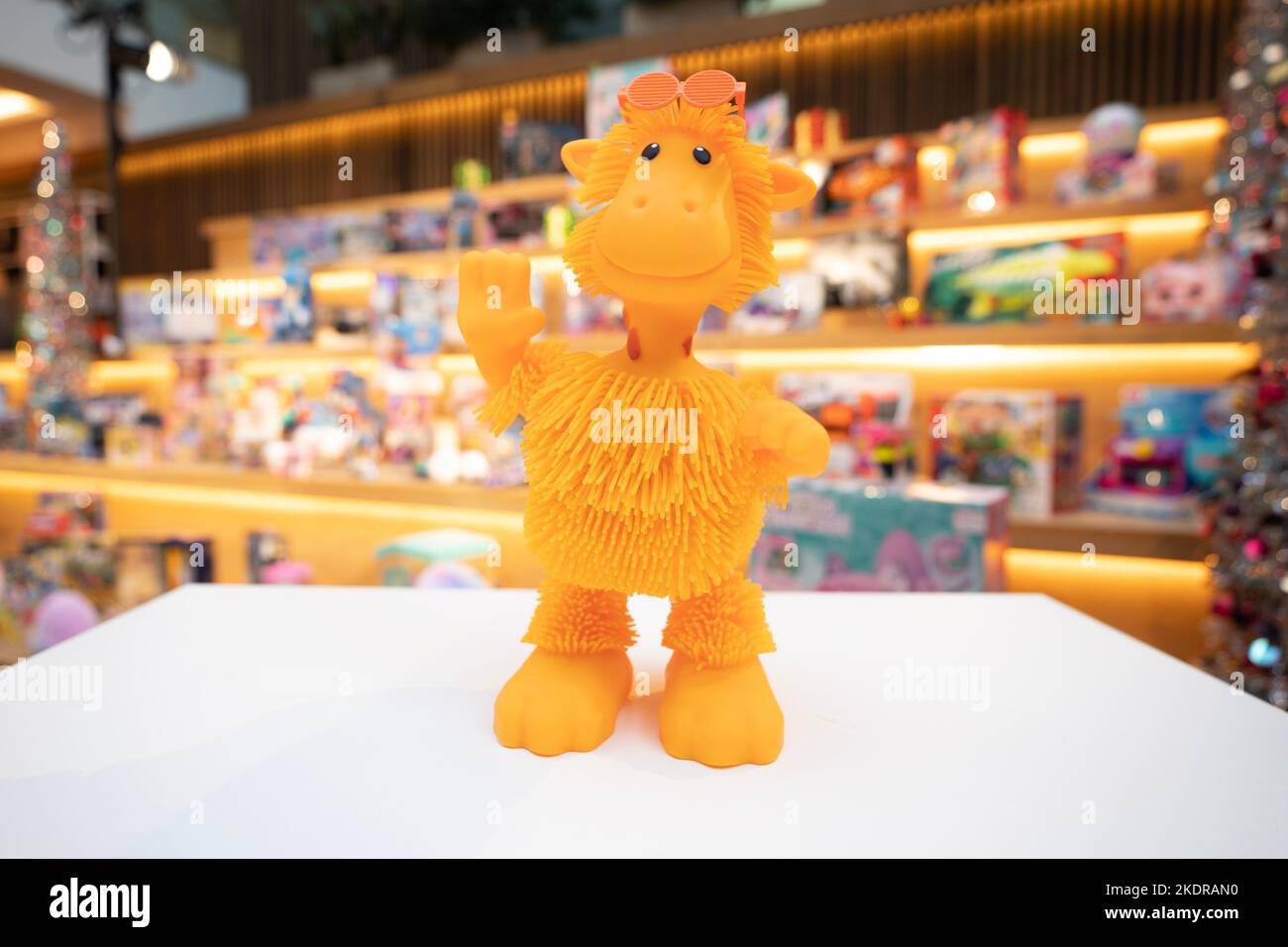 Gigi la Giraffe à Fora - Spitalfields à Londres lors du dévoilement de ...