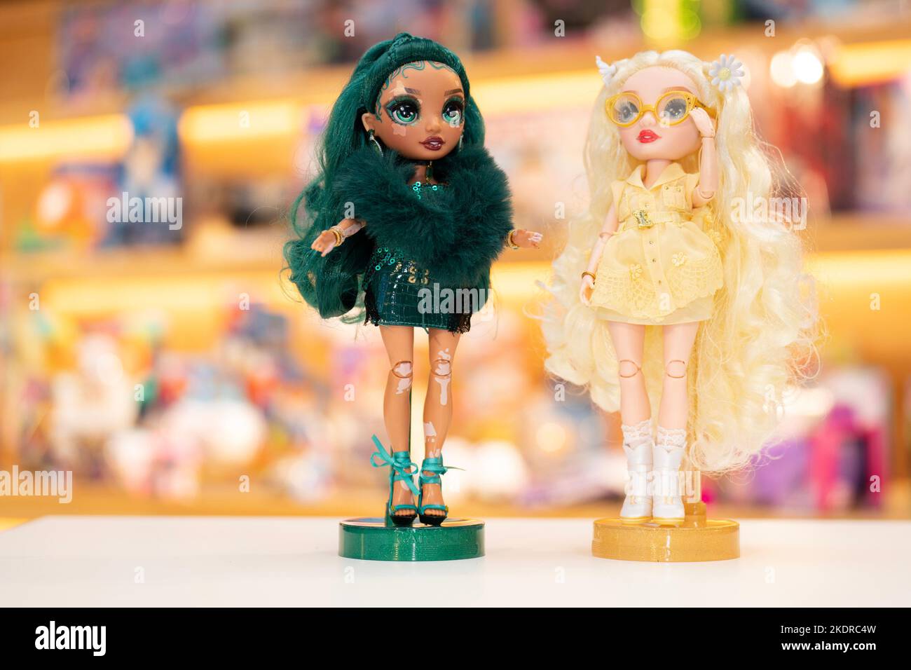 Rainbow High Series 4 Fashion Dolls at Fora - Spitalfields à Londres ...