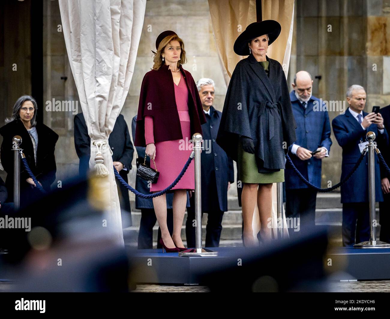 2022-11-09 11:30:22 AMSTERDAM - Reine M‡xima et Laura Mattarella (L ...