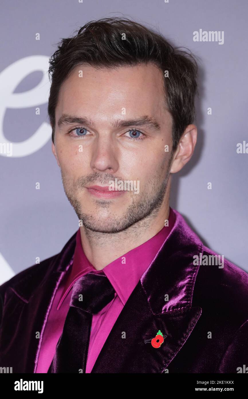 Nicholas Hoult arrive pour la première britannique du Menu, au bord de ...