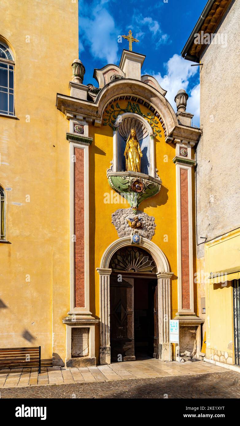 Vence, France - 6 août 2022 : Cathédrale notre-Dame de la Nativité ...