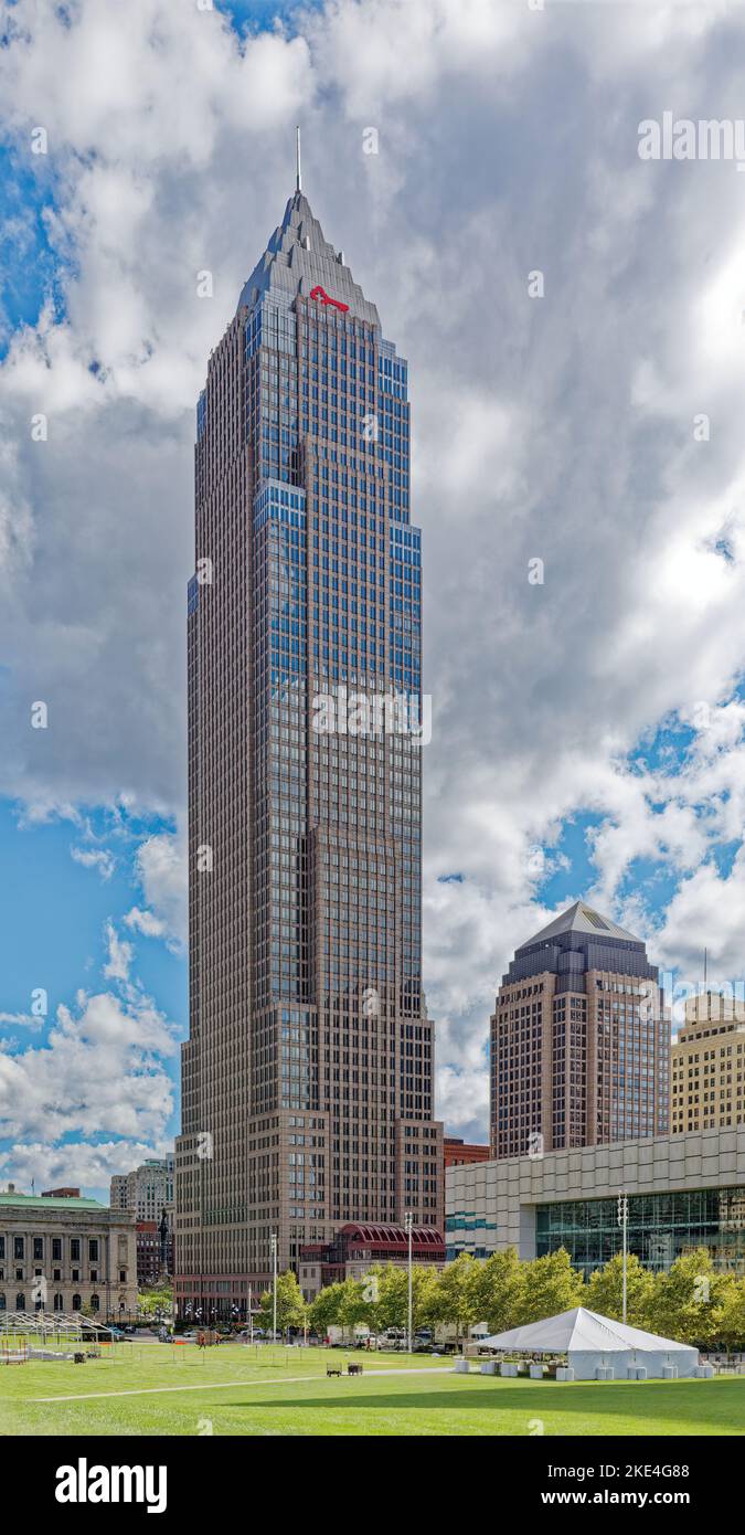 La tour Key est devenue le plus haut bâtiment de Cleveland lorsqu'elle ...