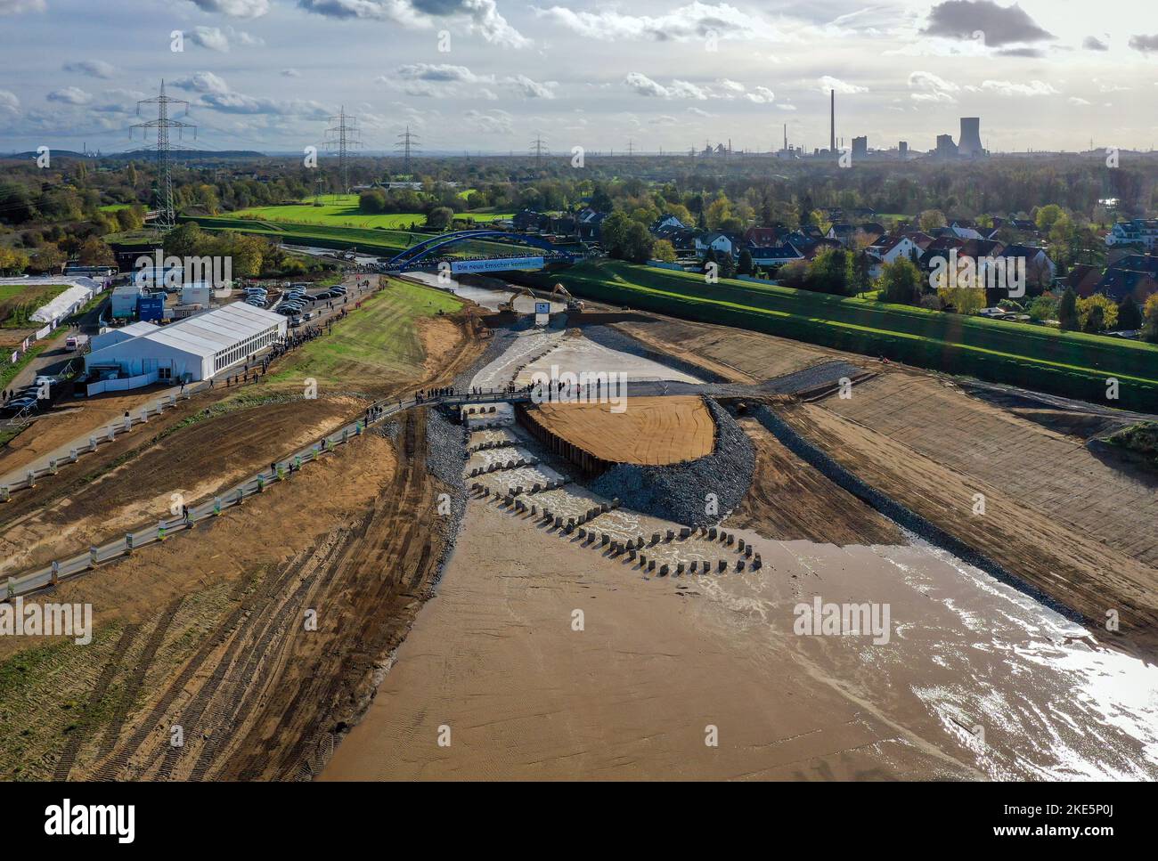 Reconstruction of the emscher estuary Banque de photographies et d ...