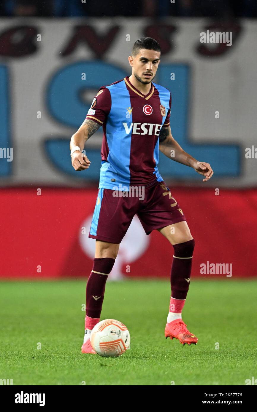 TRABZON - Marc Bartra de Trabzonspir COMME pendant le match de l'UEFA ...