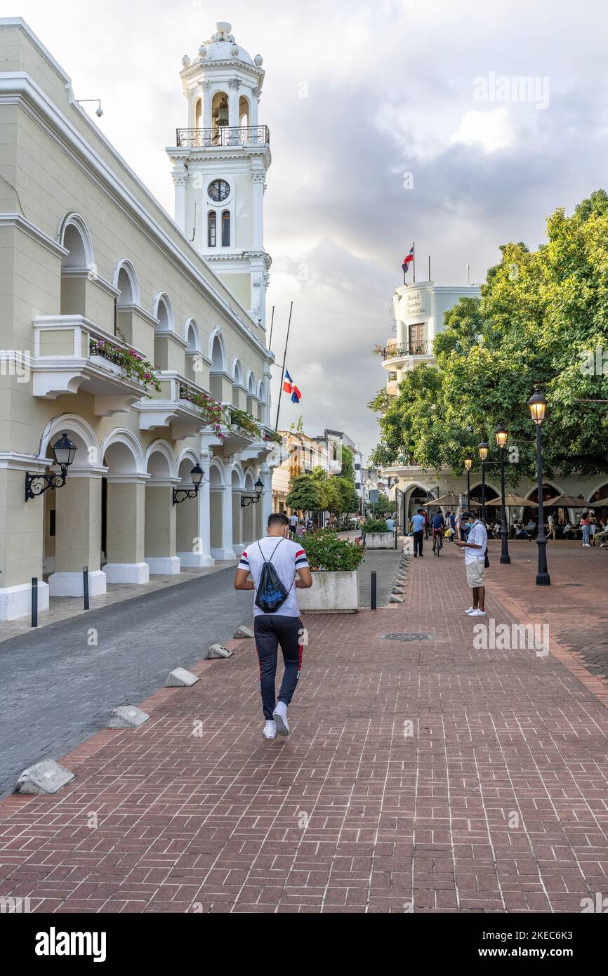 Parque colon santo domingo Banque de photographies et d’images à haute ...