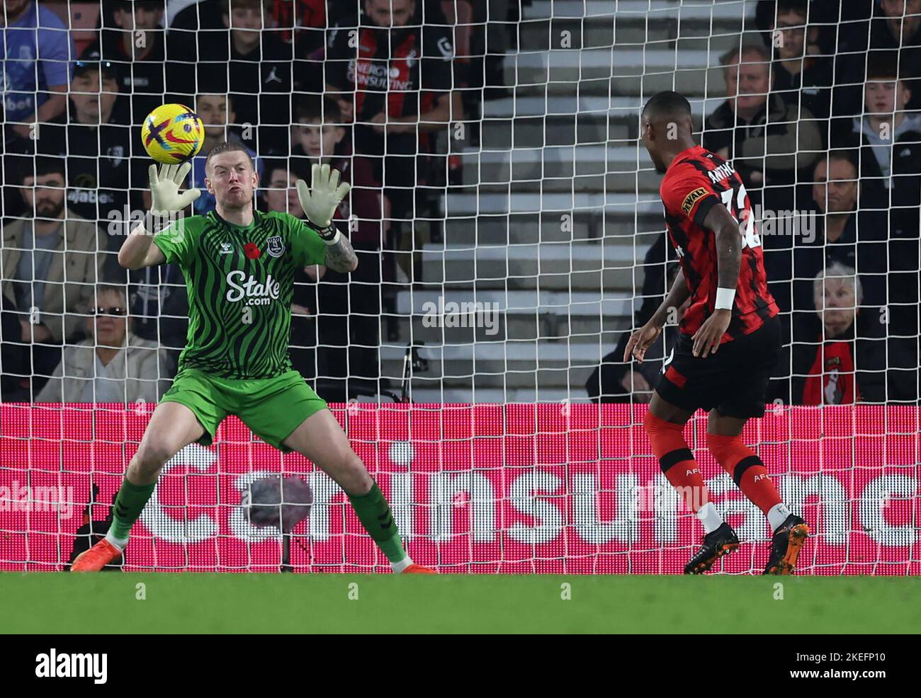 Jaidon Anthony, de Bournemouth, marque le troisième but de son équipe ...