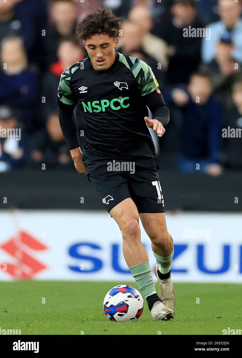 Haydon Roberts du comté de Derby en action pendant le match de la Sky ...