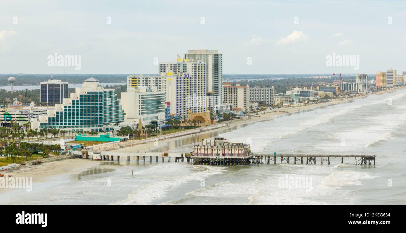 Daytona pier Banque de photographies et d’images à haute résolution - Alamy