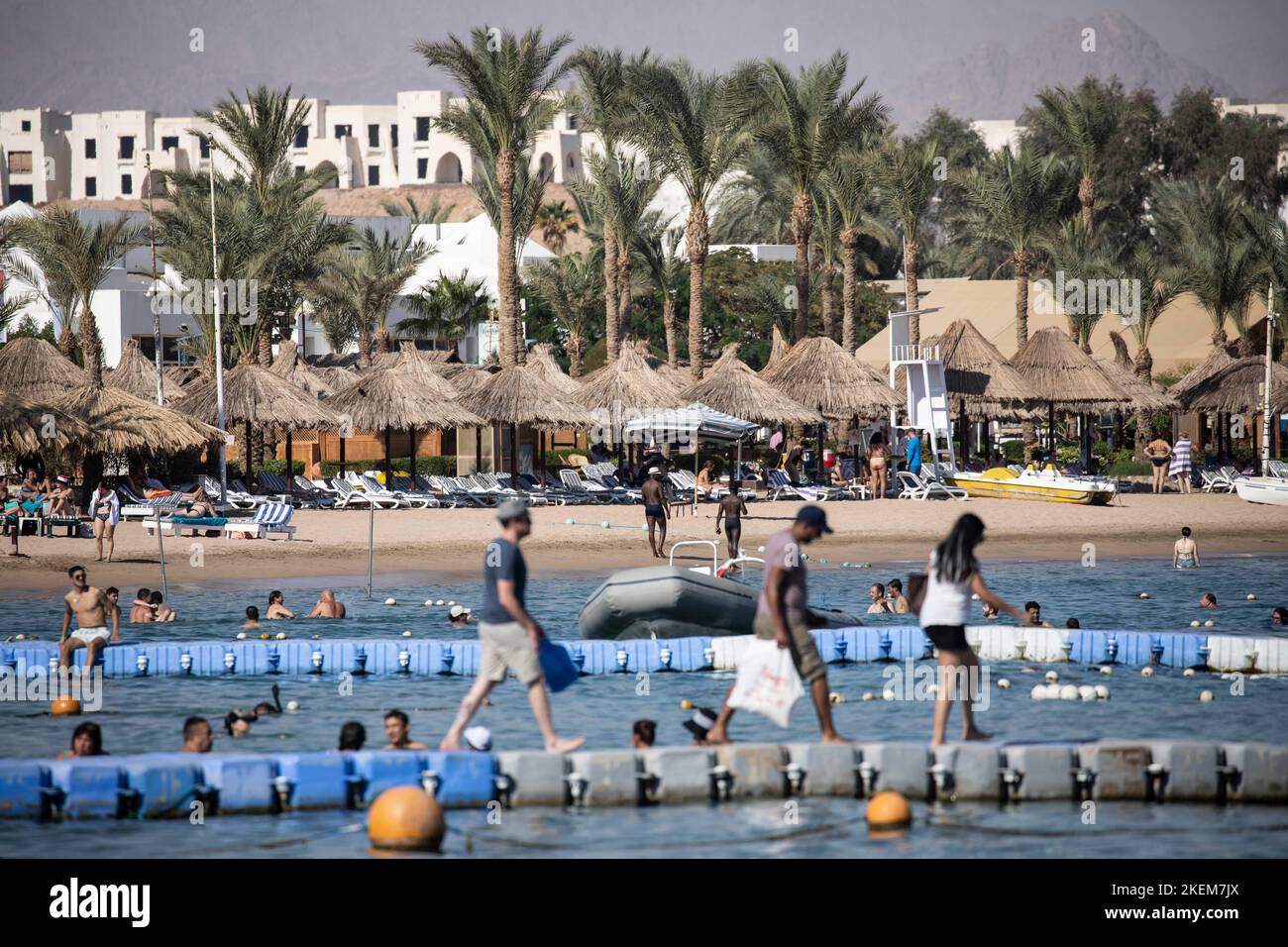 Charm El-Cheikh, Égypte. 13th novembre 2022. Vue générale d'une plage à ...