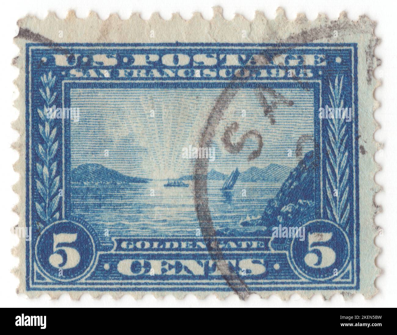 États-Unis - 1913 : timbre-poste bleu de 5 cents représentant le Golden ...