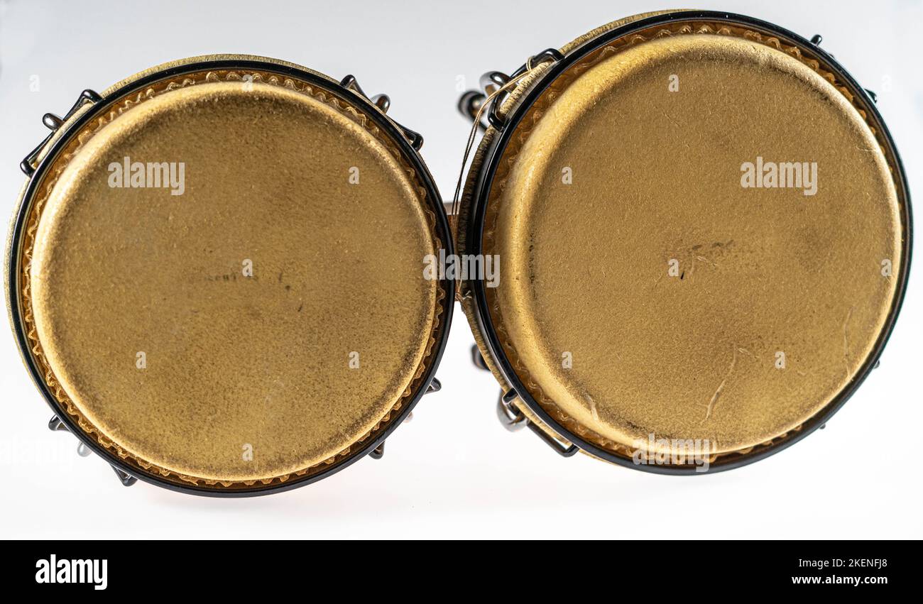 Bongo drums Banque de photographies et d’images à haute résolution ...