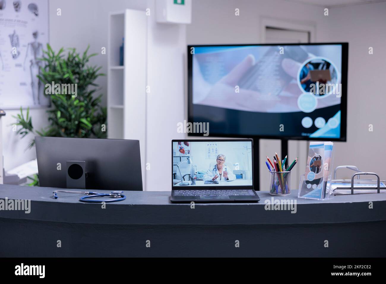 Le bureau d'accueil dans l'hopital Banque de photographies et d’images ...