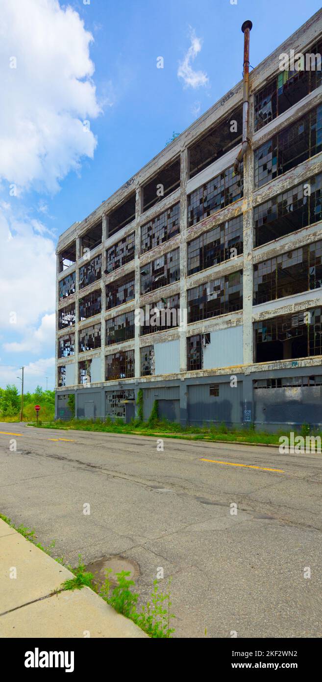 Detroit abandonné usine Banque de photographies et d’images à haute ...